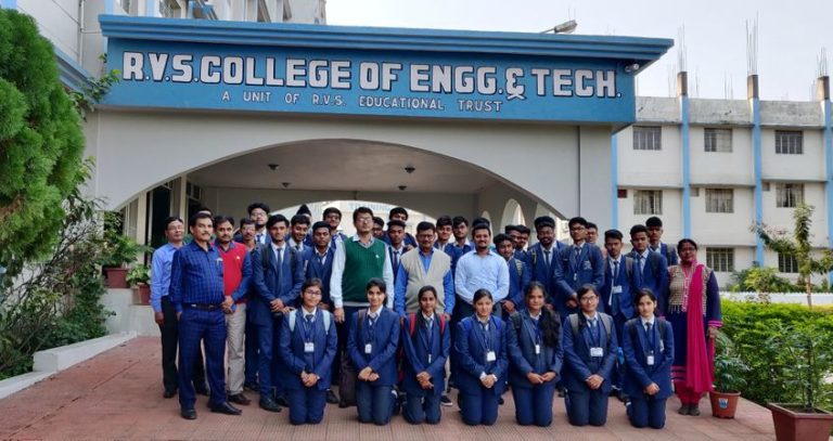 Career Counseling Session for School Students of RVS Academy - RVS ...